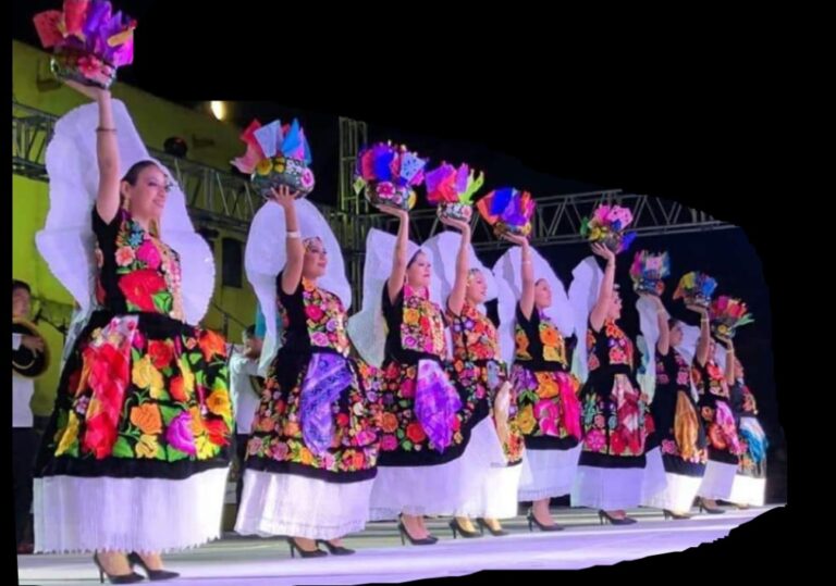 El Grupo Folklórico “Centeotl” Oaxaca abre oportunidades a bailarinas y ...